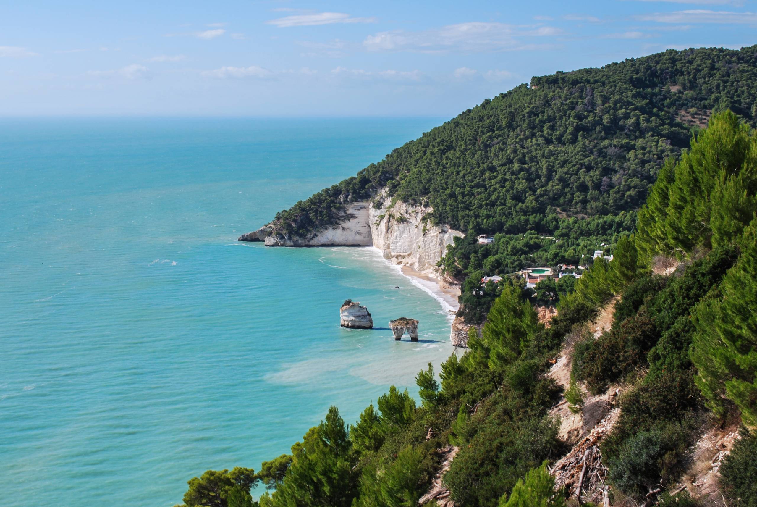 Trekking through the most beautiful bays of the Gargano: Vignanotica ...